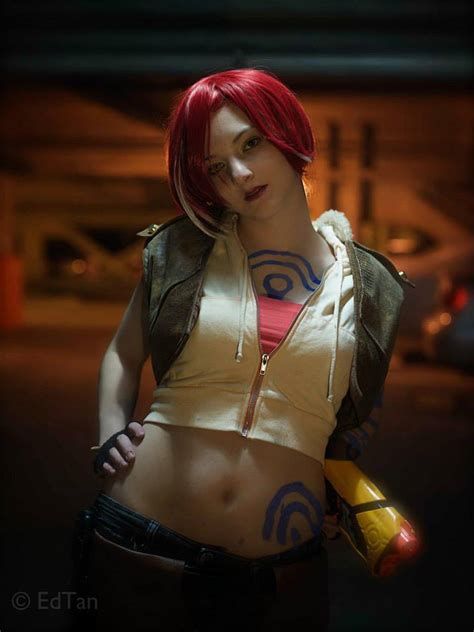 Cosplay Wednesday Elizabeth As Lilith From Borderlands — Lifted Geek
