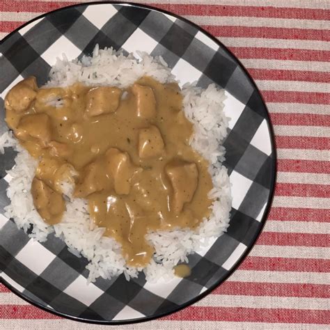 Chicken And Gravy Over Rice Michelle Can Cook