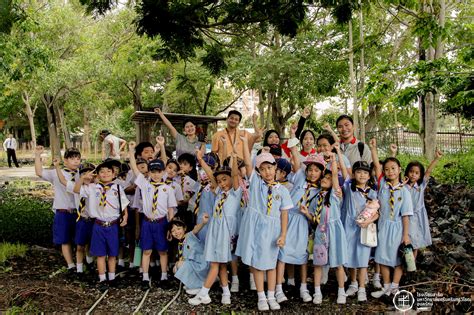 โรงเรียนสาธิต มศว องครักษ์