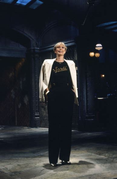 Dazzling Divas Sally Kellerman