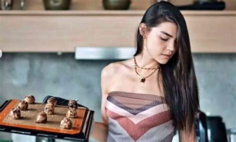 Rhian Ramos Unique Way Of Flexing Her Cookies Elicits Amusing Reactions