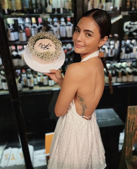 Netizens Imagine Lovi Poe As A Bride In Dress Fitting Photos Pep Ph