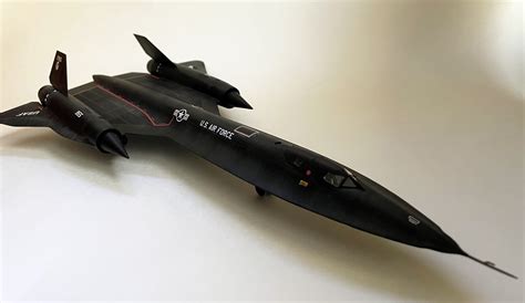 1 72 Revell SR 71 Blackbird Ready For Inspection Aircraft