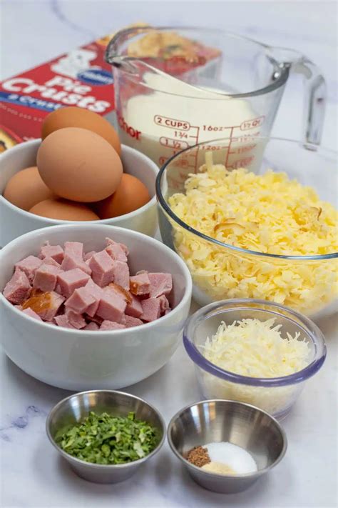 Best Ham And Cheese Quiche An Elegant And Tasty Breakfast Recipe