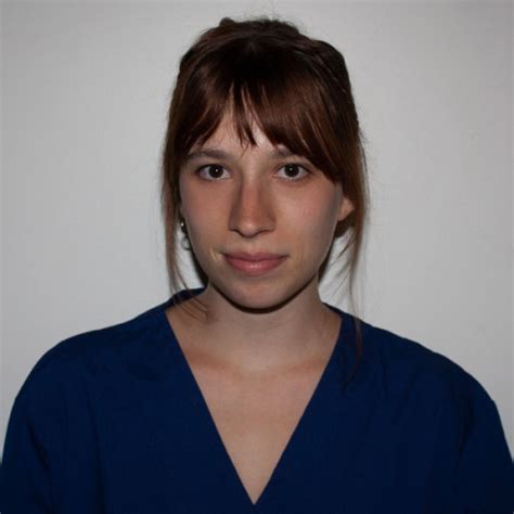 Paula Buenos Aires Médica Recibida De La Uba Ayudante De Farmacologia Ii Me Encanta Armar