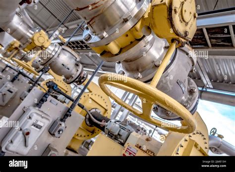 Power Plant Steam Turbine Hi Res Stock Photography And Images Alamy