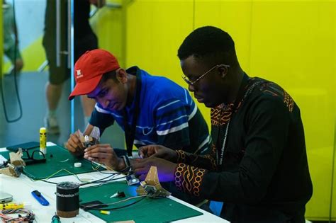 Interdisciplinaryprojects Summerschool Collaboration Agriforwards Arselectronica