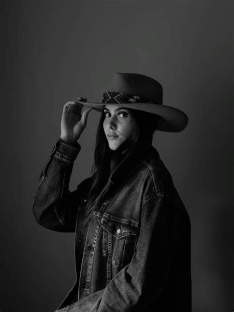 Olivia Powell Washington Portrait Photographer Olivia Pphotography • Instagram Profile