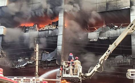 Mundka Fire Delhi Fire Two Weeks After Mundka Fire Families Still