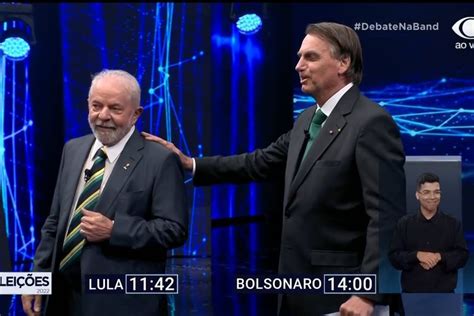 PoderData Lula tem dos votos válidos no º turno Bolsonaro Leia ClickCZ ClickCZ
