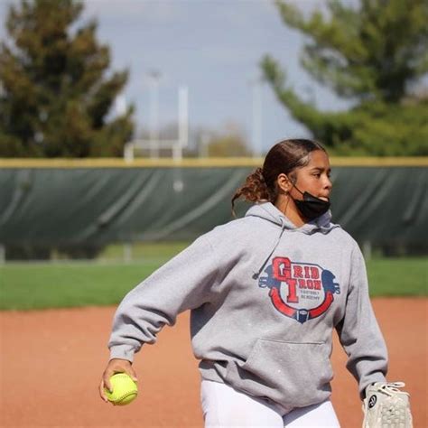 Devyn Hamiltons Ben Davis High School Softball Stats