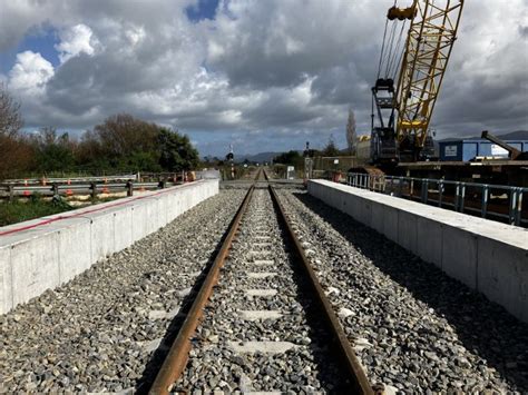 Kiwirail Online Rail Bridge Construction Projects Beca