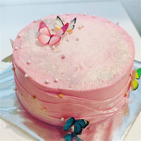 Tiny Dessert Co Added A New Photo — At Tiny Dessert Co