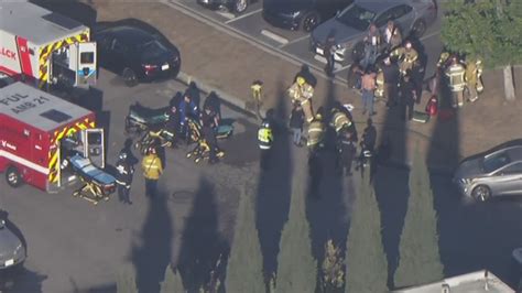 Small Plane Crashes Into Building In Southern California One Dead 15