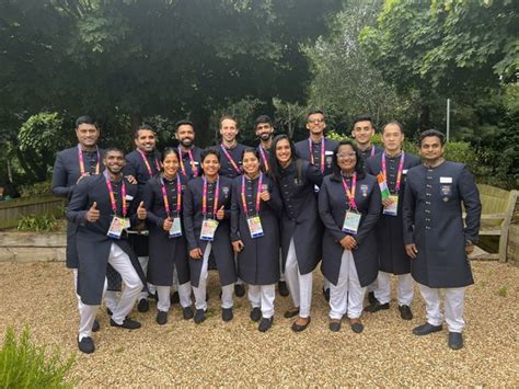 Pm Modi Wishes Indian Contingent Ahead Of Commonwealth Games 2022