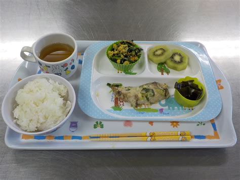 今日の給食・おやつ ﾟﾟ 魚の西京焼き ﾟ 大分市の保育園【宗方保育園】