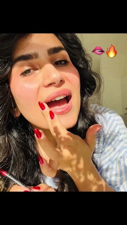 این ترفندرژ لب باعث میشه لب‌هاقشنگ‌تردیده بشن 👄🔥 رژلب ترند ترفند