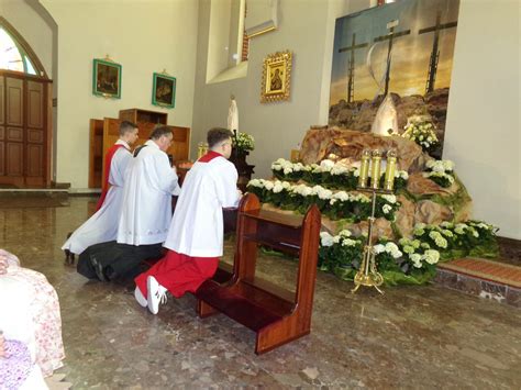 Święcenie pokarmów w Wielką Sobotę FOTO