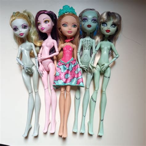 Bonecas Monster High e Ever After High em bom estado para customização