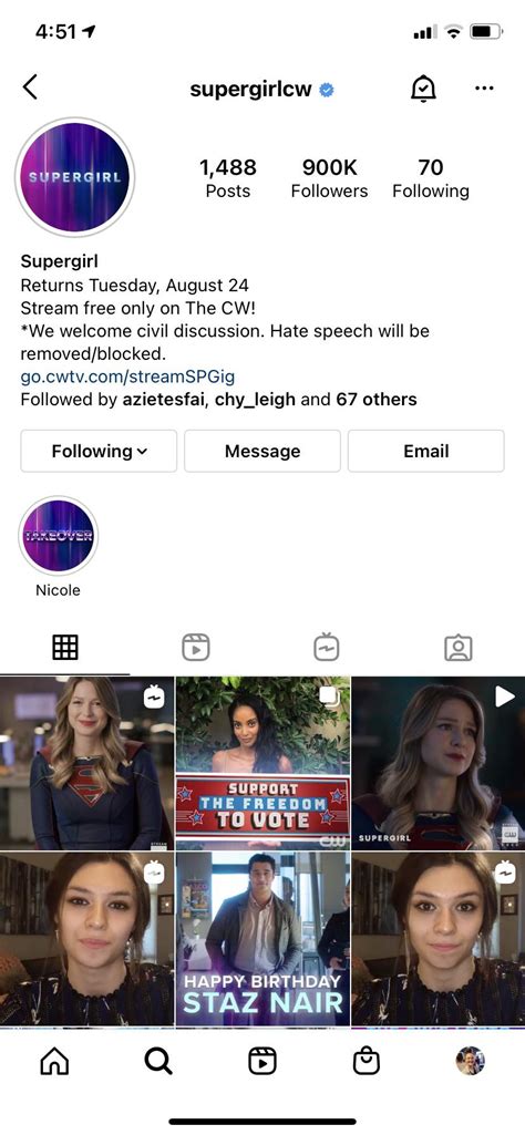 The Official Supergirl Instagram Account Has Made It To 900k Followers