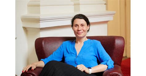Елисавета Белобрадова за боя със сина на Костадинов Политическа