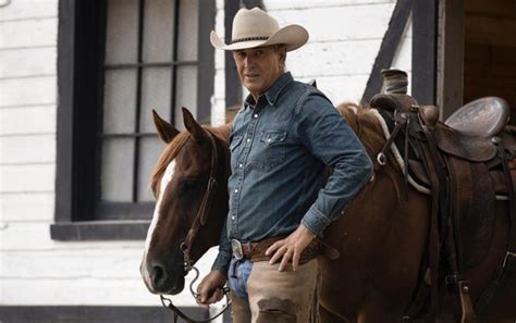 La Ex Esposa De Kevin Costner Detalló Los Objetos Que Se Llevará De La