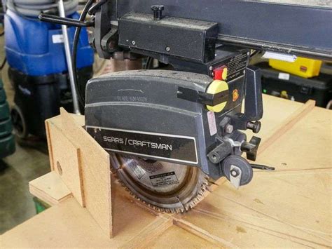Craftsman 10in Radial Arm Saw On Casters Roller Auctions