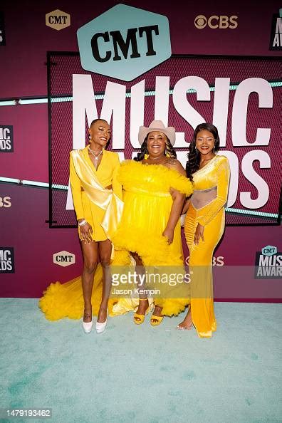 Trea Swindle Danica Hart And Devynn Hart Of Chapel Hart Attend The News Photo Getty Images
