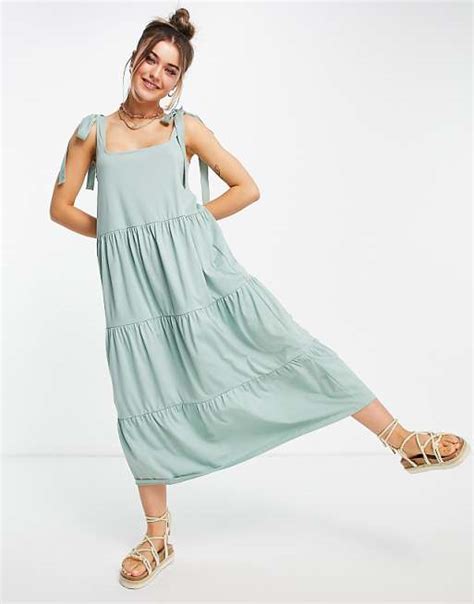 Asos Design Vestito Lungo A Balze Con Scollo Quadrato E Laccetti