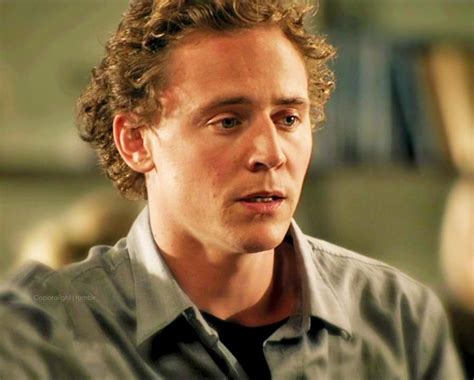 Tom Hiddleston