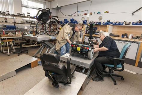 Zorgpark Roosendaal On Twitter Reparatie Van Scootmobiel Rolstoel