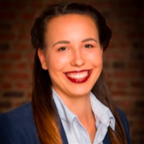 Annika Baumgarten Schulungsmanagement Projektmanagement Überwachungsgemeinschagt Technische