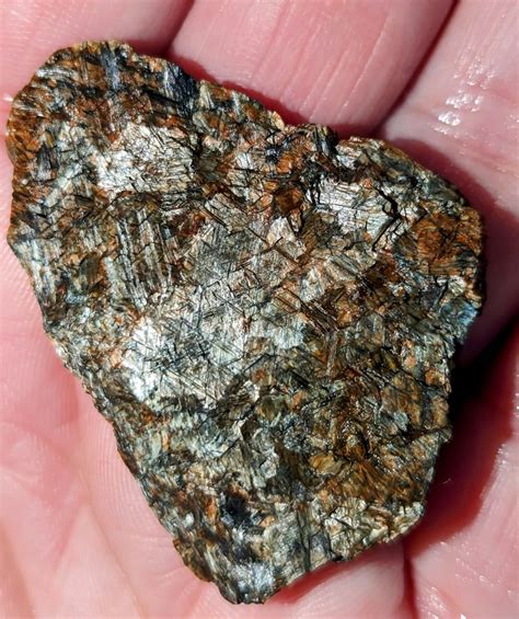 Interesting Rock Mineral Id R Whatsthisrock