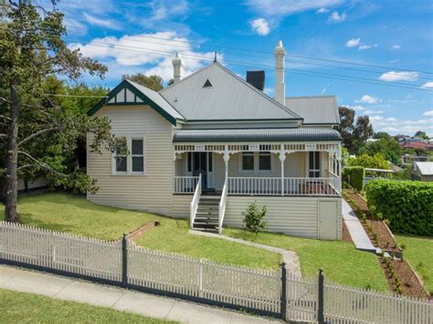 Rowan Street Bendigo VIC Realestate Au