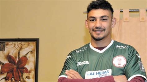 Emir Basabe Se Fue De Huracán Las Heras Interior Futbolero