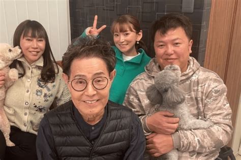【画像・写真】加藤茶＆綾菜、両親と鈴木奈々からいただいた高級肉で新年会！加トちゃんは“年下義両親”からのプレゼントに「これでもっとおうち時間が