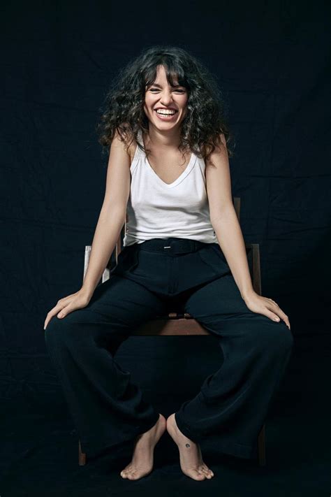 Nash Laila Fernanda Ribas Management