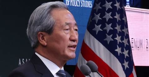 환영사 하는 정몽준 이사장