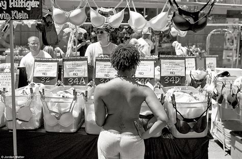 Photographer Takes Photos Of Topless Women Walking In The Street Photos Ynaija