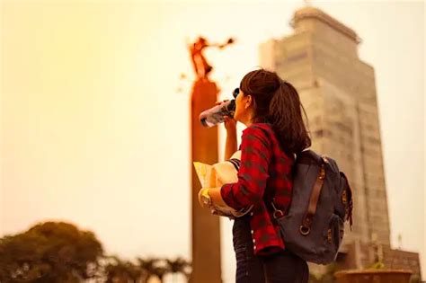 Tugu Soekarno Photos Télécharger Des Images Gratuites Sur Unsplash