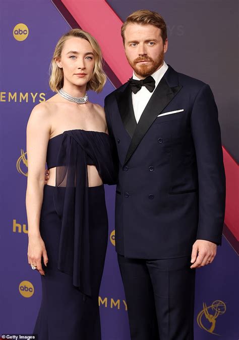 Saoirse Ronan révèle qu elle adorerait jouer un méchant de Bond aux