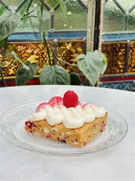 Blondie Met Framboos Sweet Honey Bakery