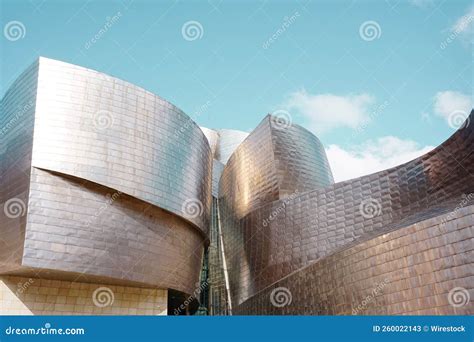 Museo De Guggenheim Edificio Moderno De Bilbao Foto De Archivo Editorial Imagen De Exterior