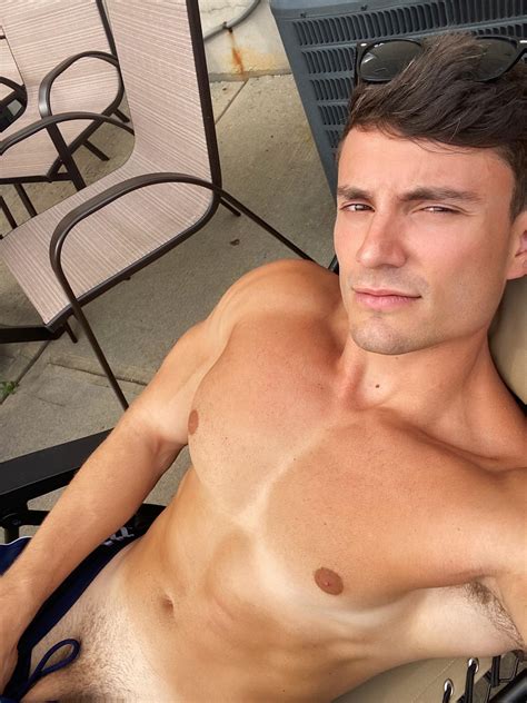 45 Best U Austinxforsale Images On Pholder Broslikeus Gaybros Gone