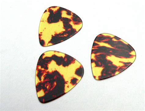 Tortoise Shell Effect Plectrums 3 Pack Thin Gauge Teardrop Guitar Pick Plectrum Ebay Uk Tortoise Shell Effect Plectrums 3 Pack Thin Gauge Teardrop Guitar Pick Plectrum Ebay Uk