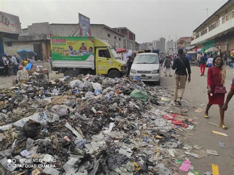 Kinshasa Le Marché Central Se Transforme En Véritable Mouroir