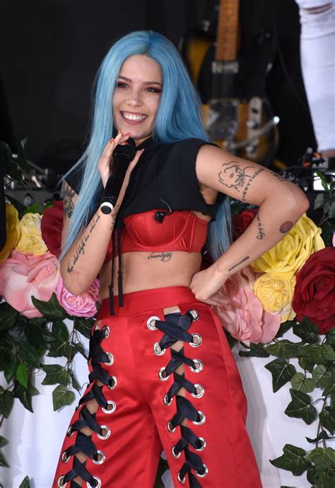 Halsey Halsey Style Halsey Halsey Singer