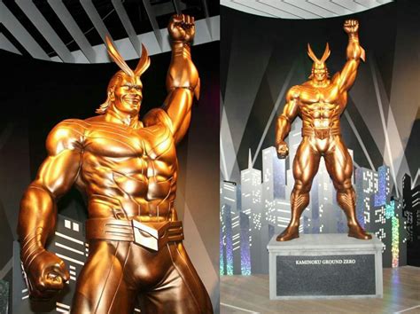 The Gold Kamino All Might Statue At My Hero Academia Exhibition 😱
