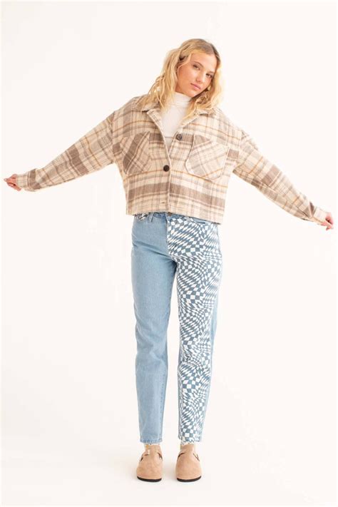 Amber Cropped Flannel Shacket