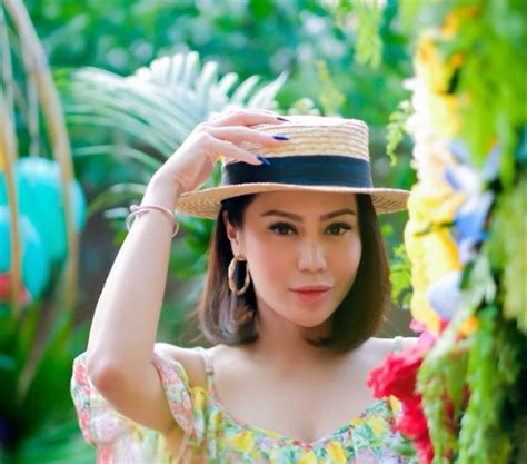 Artis Cantik Ini Dibully Suami Sendiri Disebut Gendut Hingga Tak Mau